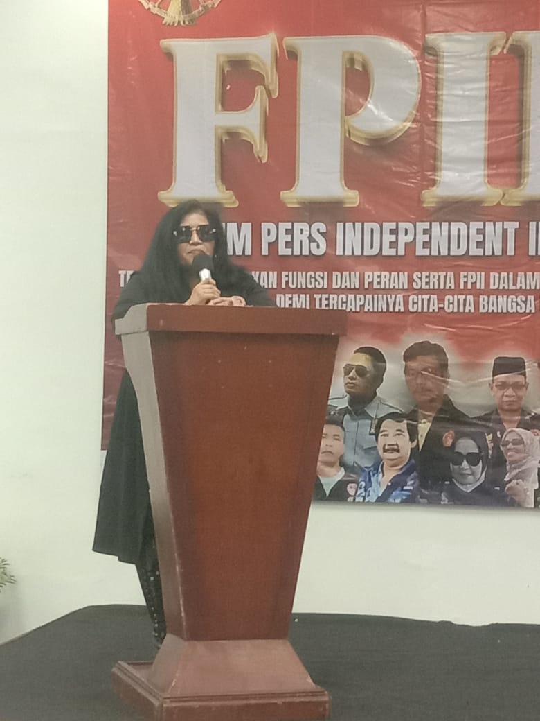 Release Resmi Presidium FPII Ketua Presidium FPII Serahkan Sertifikat Kepada Peserta MUKERNAS ...